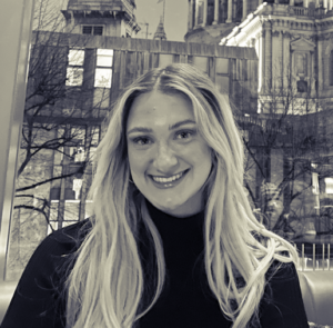 Poppy Rowland – Long Eaton Kitchens